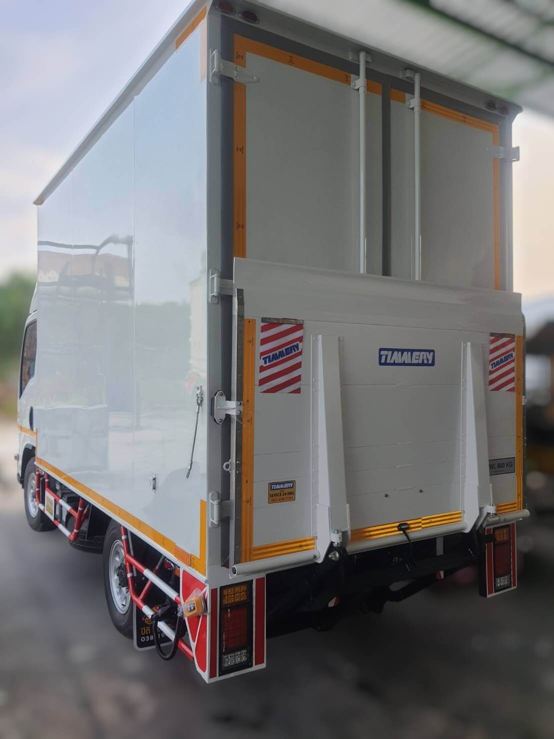 TL800-2C-AL - บริษัท ทิมเมอร์รี่ จำกัด ผู้นำโซลูชั่นด้านการติดตั้งลิฟต์ท้าย